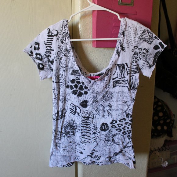 Hot Topic | Tops | Vintage Born Famous Couture Clothing Top | Poshmark